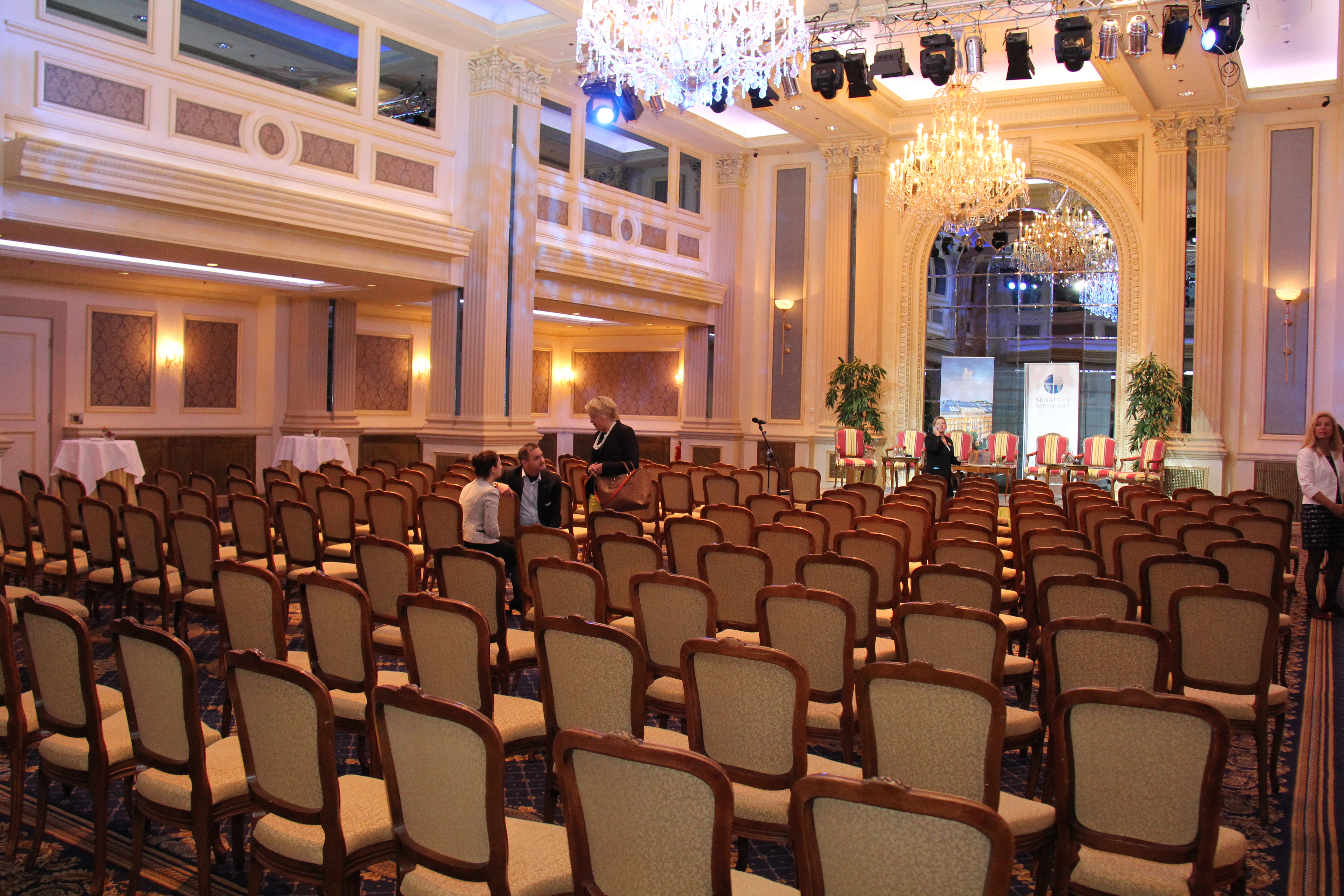 An evening on a Secret Mission at the Grand Hotel Wien | JUDITH GROHMANN